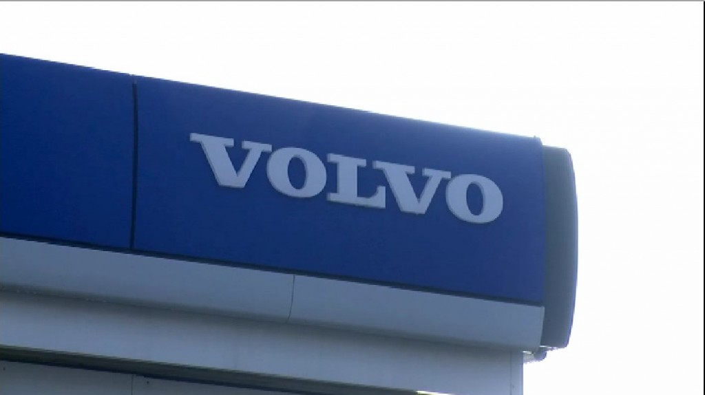 TruckWorld TV Visits the Volvo Truck Factory at Tuve in Sweden ...